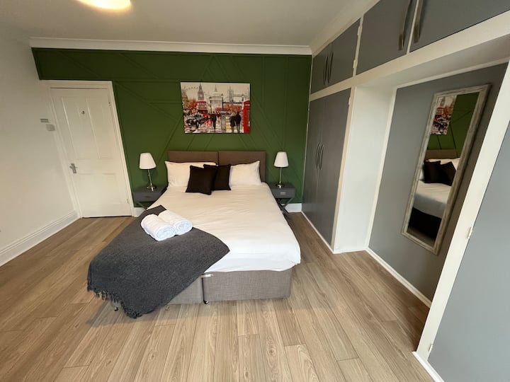 True Home Escape - Portsmouth