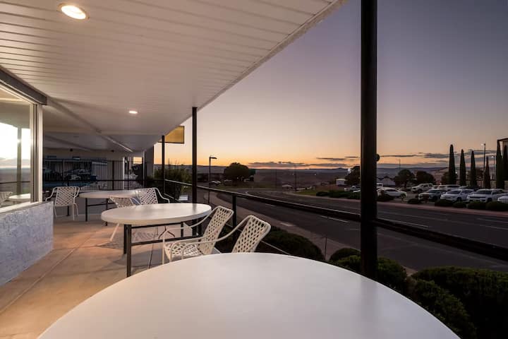 1 Queen Bed | Travelodge Page | Free Parking - Page, AZ