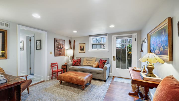 Cozy Downtown Provo Cottage W/ King Bed - Provo, UT