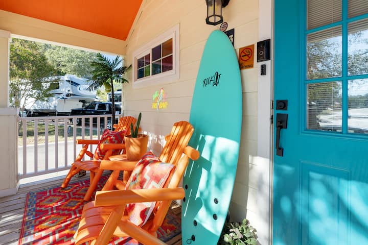 Sunset Spur · Cozy Cabin Under The Stars - Lakeway, TX