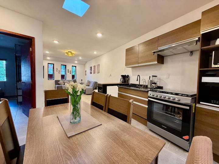 Mc7b Casa Con Alberca En Lomas De Comanjilla - México