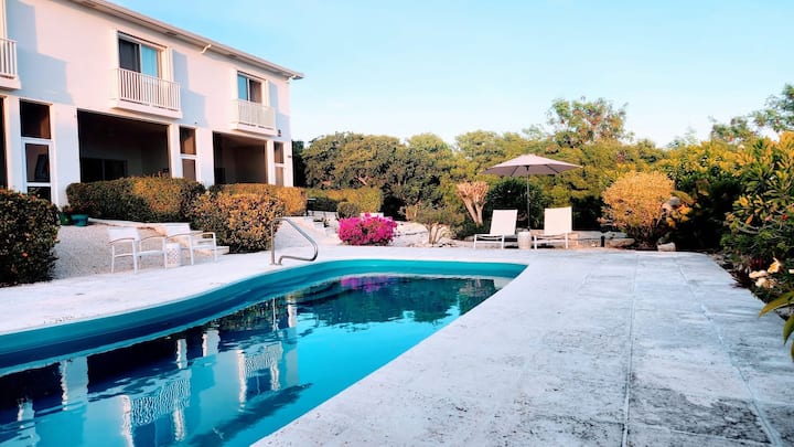 Peaceful Gated Community - Turks- und Caicosinseln