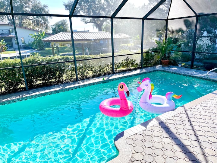 Waterfront Gulf Retreat: Heated Pool, Boat Lift - Crystal River, FL