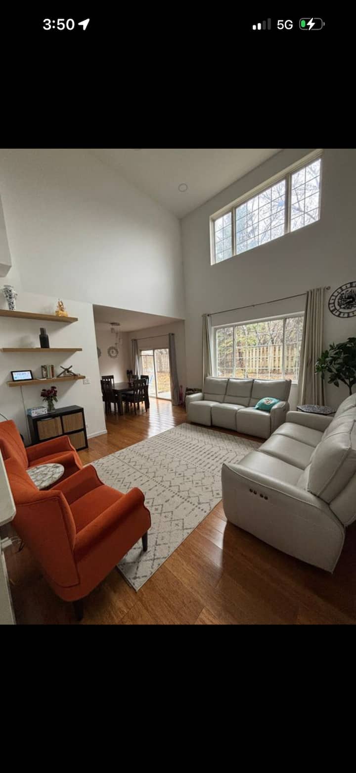 Peaceful Home Near O’hare & Chicago - Wheaton