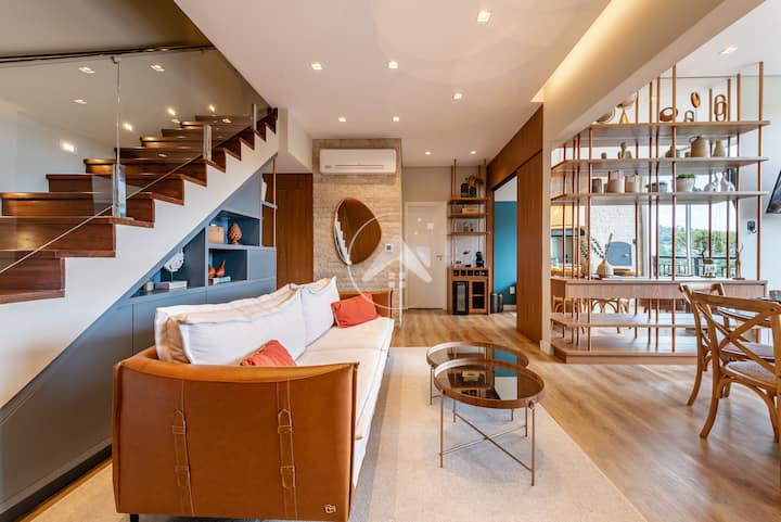 Elegante Cobertura: 4 Suítes | Aconchego & Lazer - Campos do Jordão