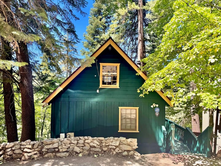 Barn Owls Cabin - Loft & Trails Passes By The Lake - Lake Arrowhead, CA