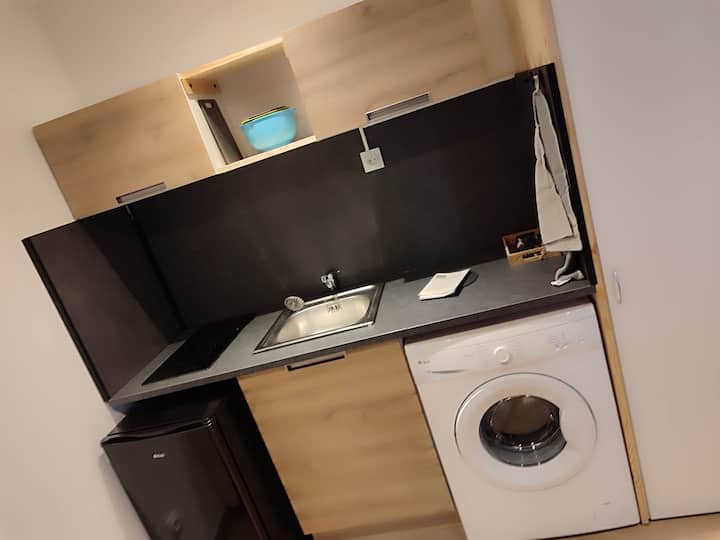 Petit Studio Tout Proche De La Gare De Cluses - Cluses