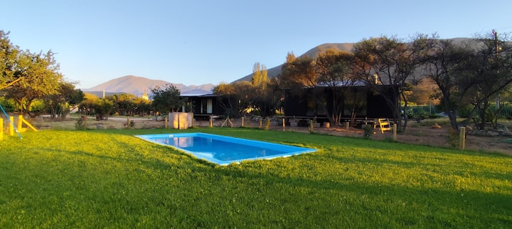 Cómodas Cabañas En Un Campo De Limones. - Olmué