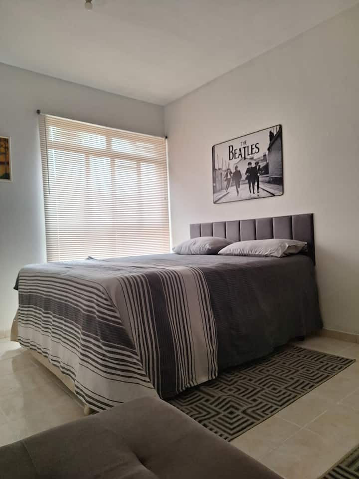 Kitnet Completa Com Ar Condicionado  No Centro - Campinas