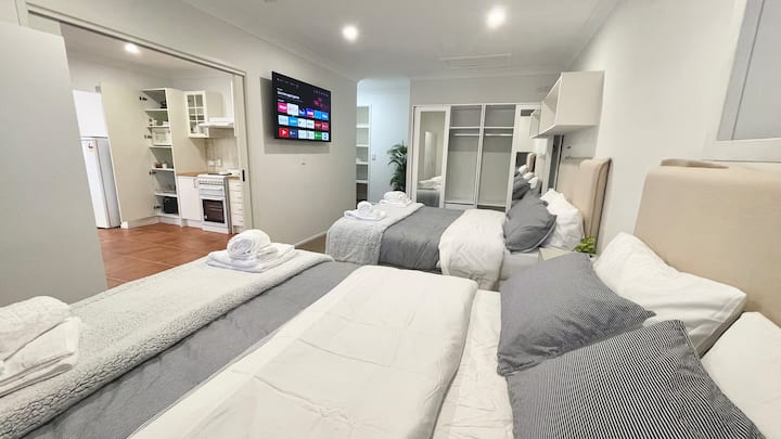 Cosy Pet-friendly Guesthouse In Mudgeeraba - Gold Coast