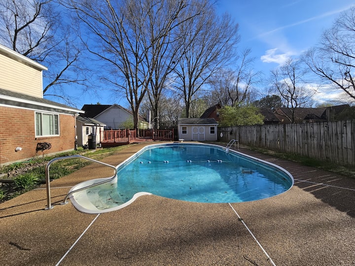 5 Br Private Pool - Comfort And Style -Sleeps 20+ - Germantown, TN