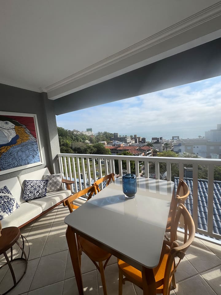 Vista Perfeita Em Localização Privilegiada - Bombinhas