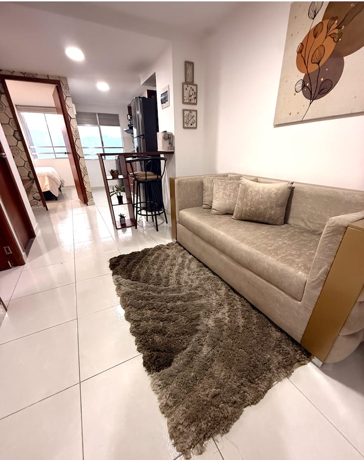 Acogedor Apto Con Vista Medellín Cerca Al Poblado. - Medellín