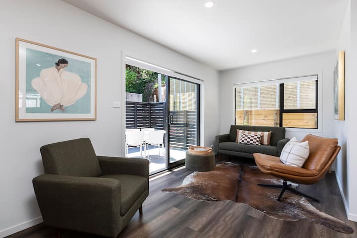 Ambury Studio - New Plymouth