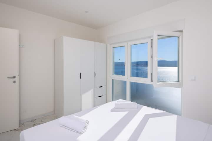 Crystal Holiday Home - Omiš