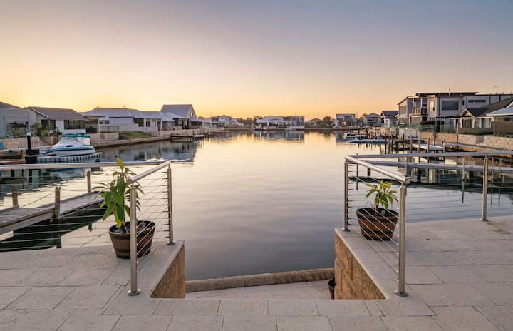 Little Getaway On The Canals. - Peppermint Grove Beach, Western Australia