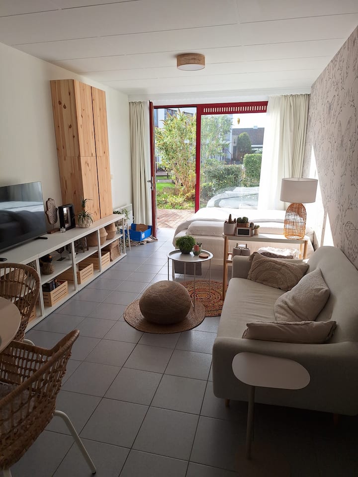 Cosy Appartement, Terras, Gratis Parking! - Bredene
