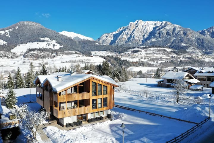 Appartamento Con Balcone, Bagno Privato E Cucina - Ziano di Fiemme