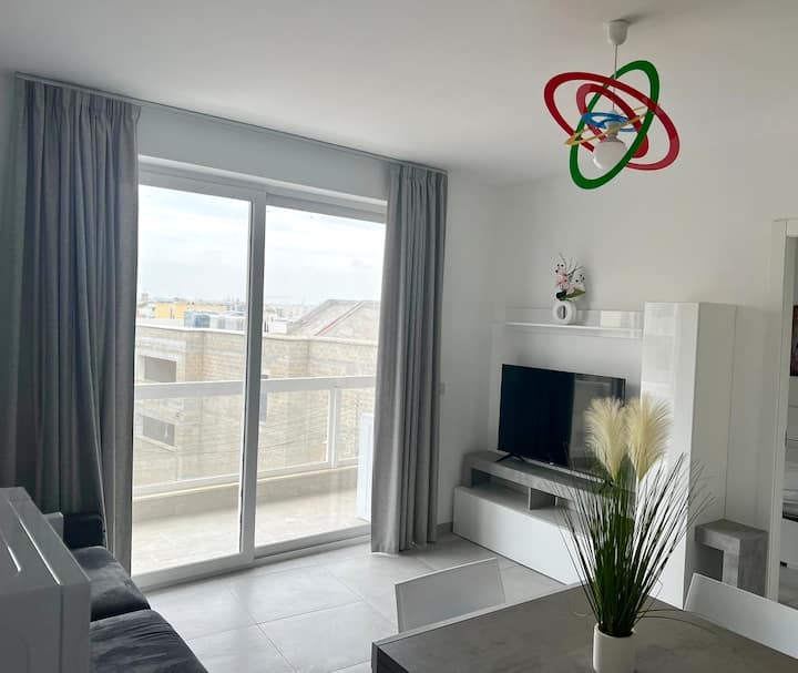Cozy And Bright Entire Apartment B - Málta