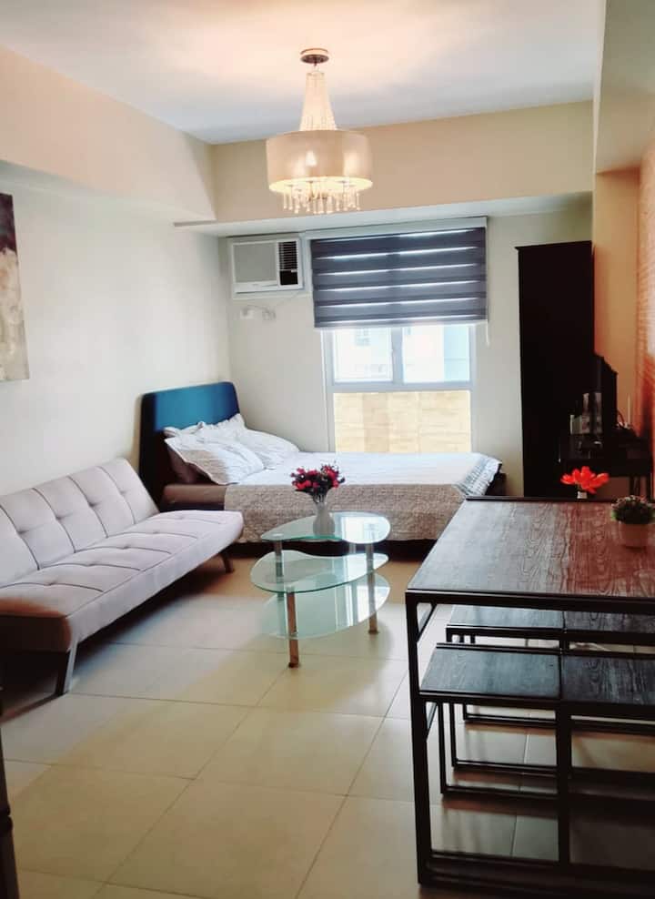Cozy Studio Unit In Avida Towers Riala It Park - Cebu