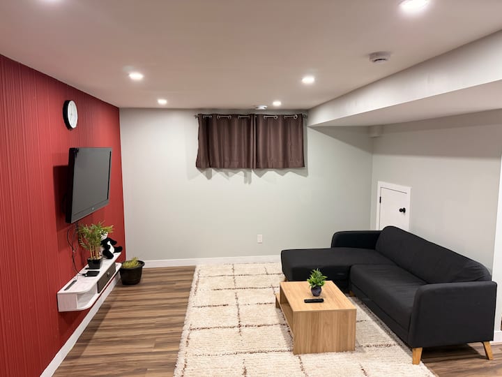 Separate Whole Basement Suite - Winnipeg