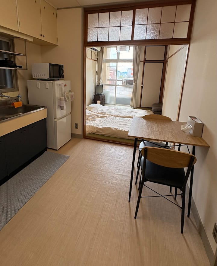 道後温泉本館まで徒歩5分の部屋 伊佐爾波神社入り口まで徒歩1分 - Matsuyama