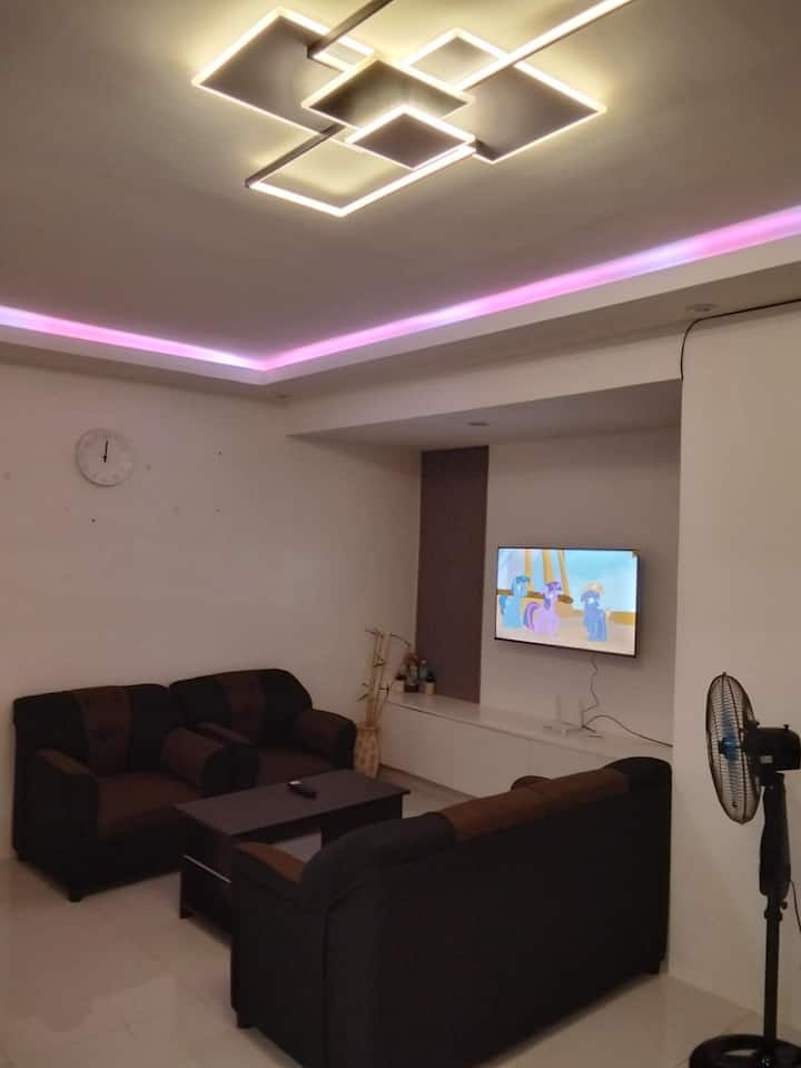 Gcb Transient - Angeles