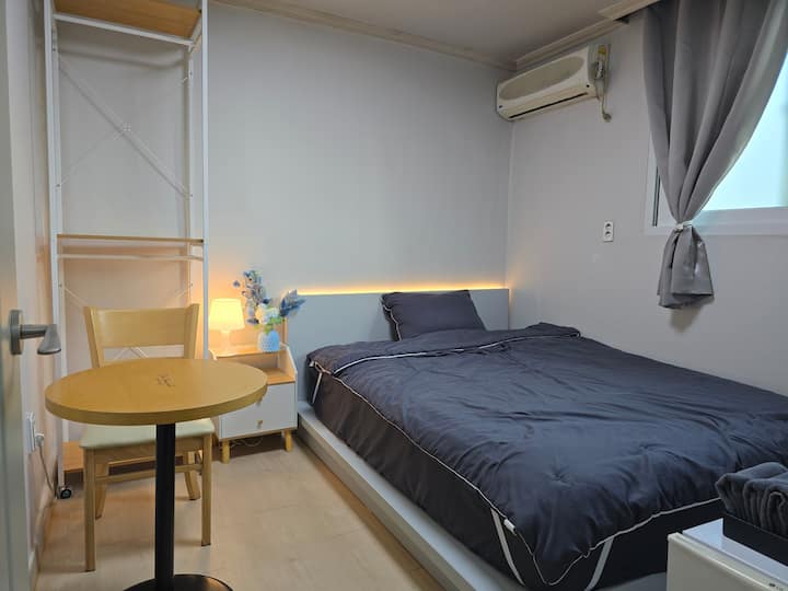 Guesthouse2(stay Wolmi) 1person - South Korea