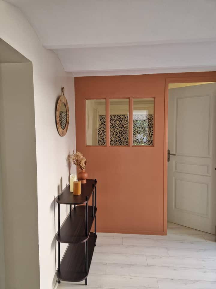 Charming Ground Floor Flat And Garden - Marseille
