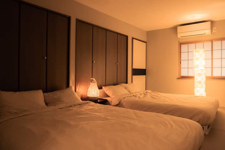 法隆寺徒歩8分|子連れに優しい和モダン平屋|プレイルーム完備|貸切一軒家・最大8名|家族旅行に最適 - 덴리시