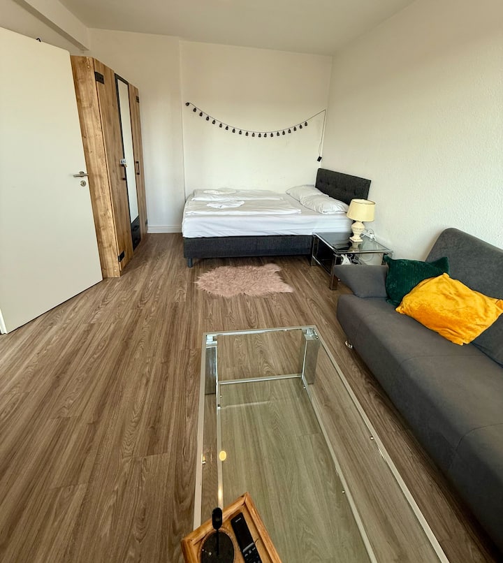 Neu Renovierte Wohnung – Ideal Für 1–2 Personen. - Düsseldorf