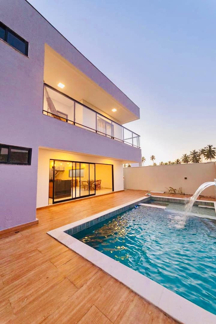 Casa Com Piscina Próxima à Praia – 6x S/ Juros - Brazil
