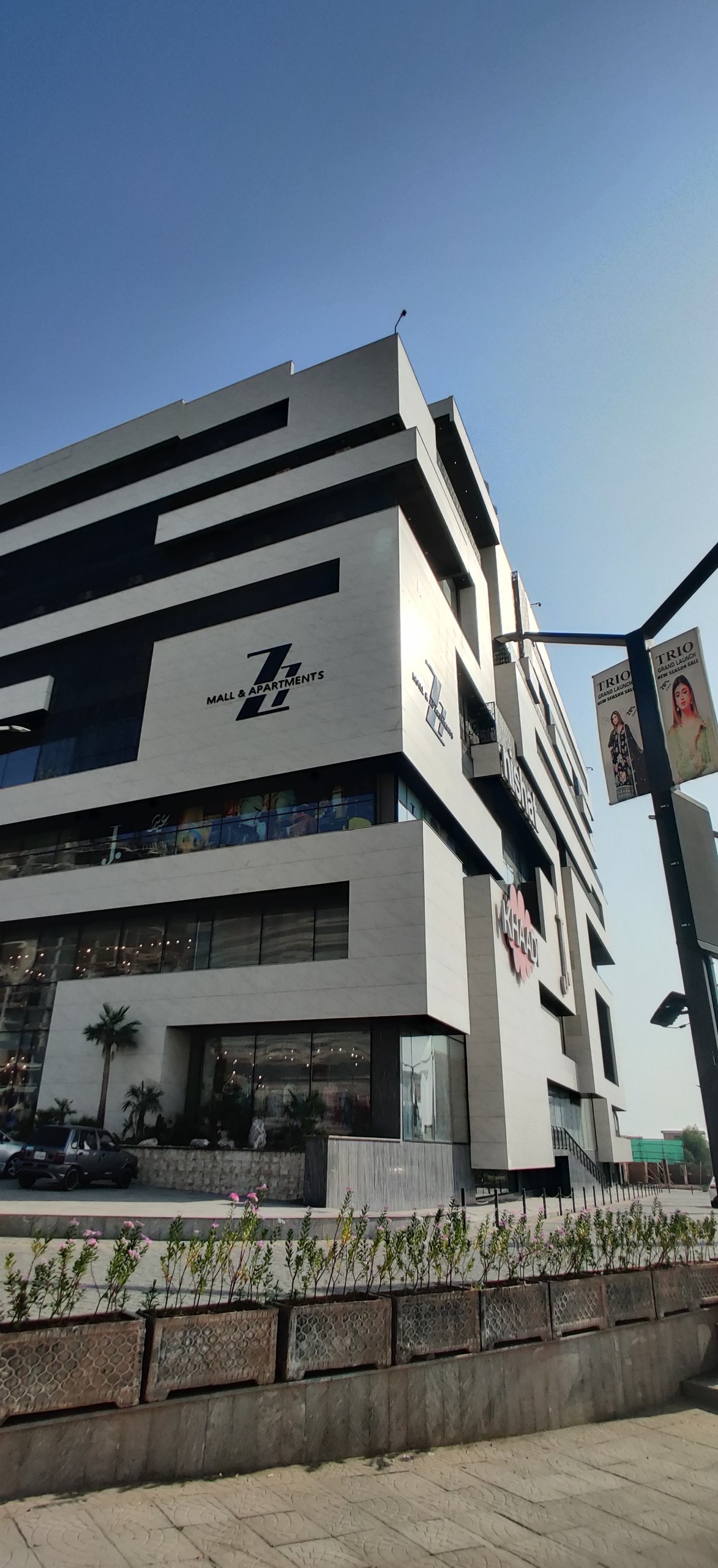 Luxury 3-Bedroom Apartment inside Zeta Mall - Airbnb