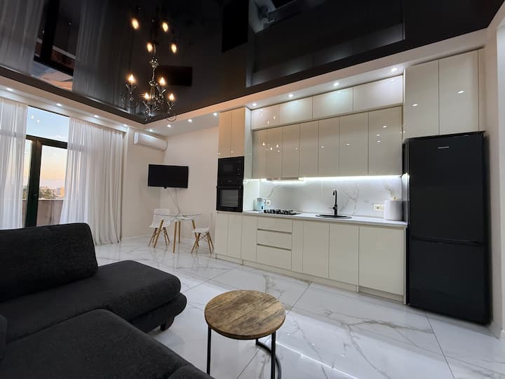 Golden District Apartments - Georgia