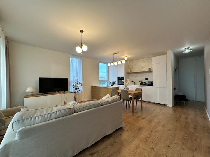 Labutia, Self-checkin, Parking, Ac - Bratislava