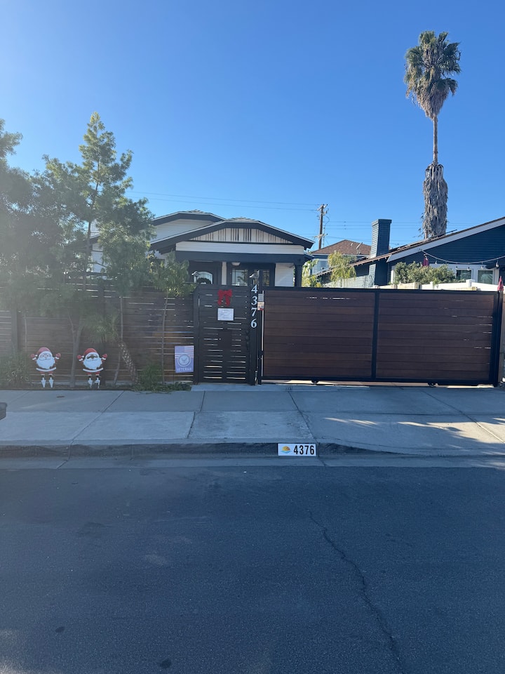 #1 Listing! Excellent Price, Location & Amenities - San Diego, CA