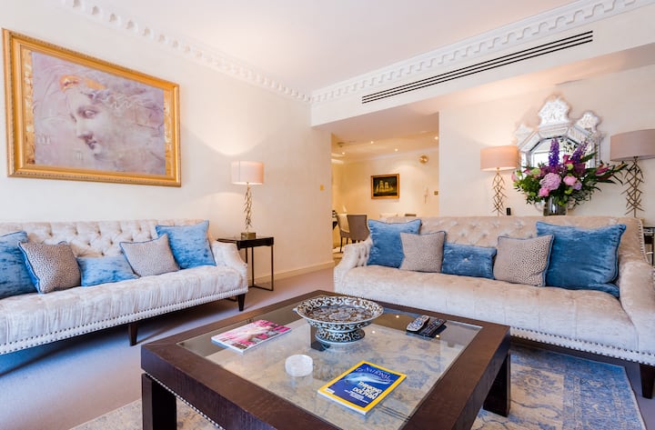 9 Hertford Street - Mayfair Club - London