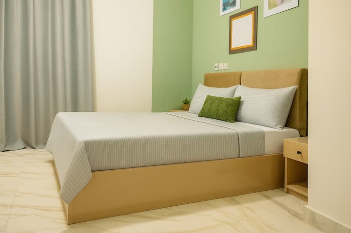 Villa Dawoefa Avec Piscine Près De Cetef-togo 2000 - Lomé