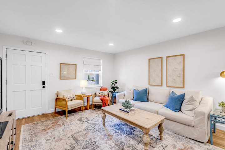 Vibe At The Porter - Ocean Springs, MS