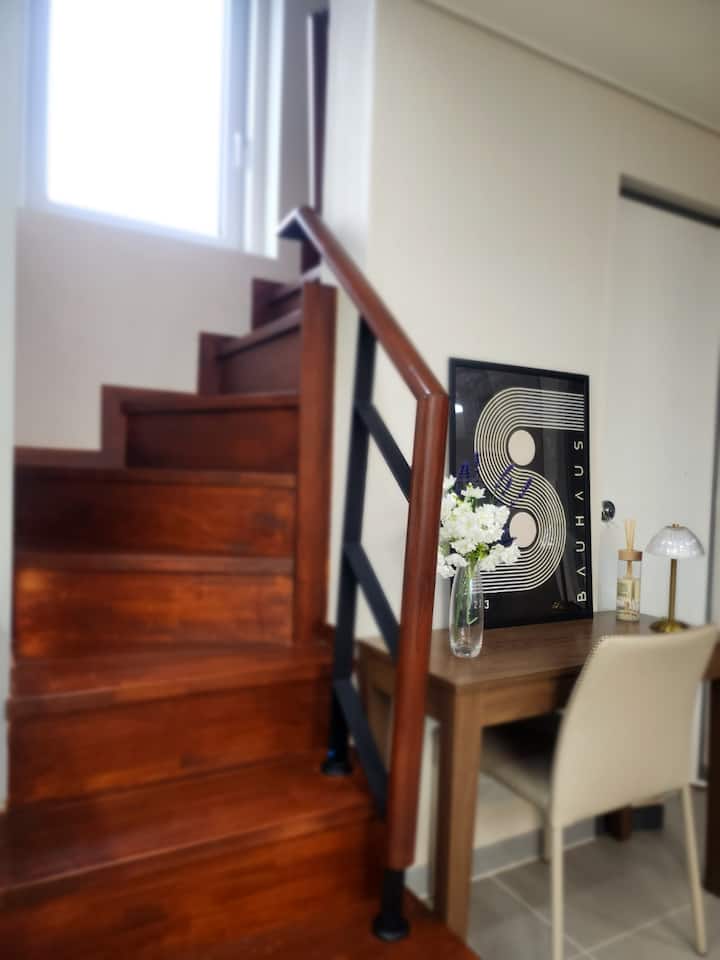 [오픈특가] 서귀포 시내 부근 감성 모던 하우스  바베큐 복층 테라스 단체 숙소 한달살기1 - Jeju-do