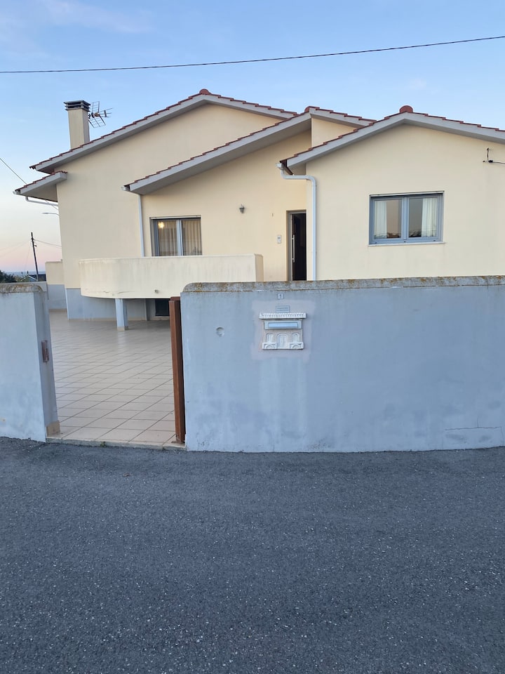 La Maison Au Bord De L’océan Atlantique Portugal - Vieira de Leiria