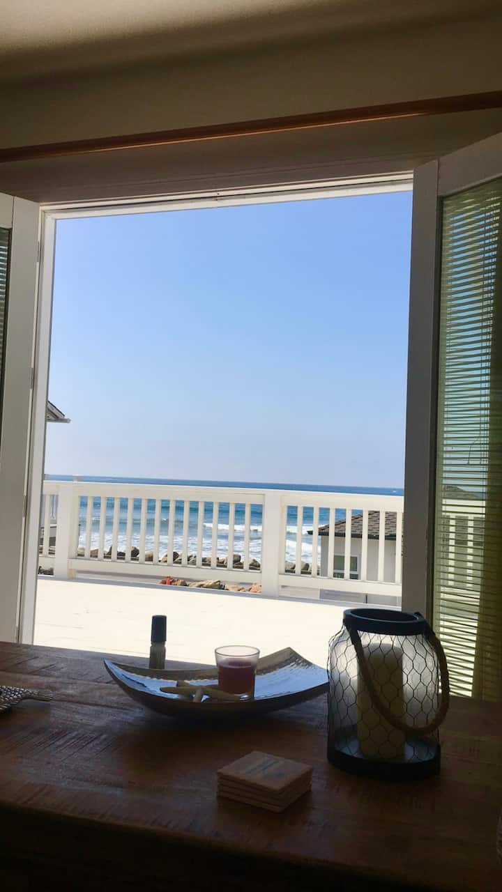 Cozy Oceanfront Getaway • Sunset Paradise - Oceanside, Californie