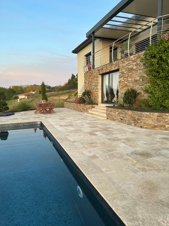 Vue Piscine Et Coteaux Mont-cocon - Tarn-et-Garonne