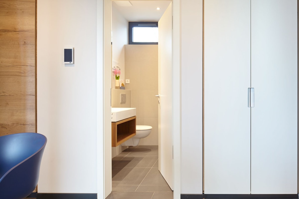 Small Pearl Leaf Rustle - Tiny houses for Rent in Glücksburg, Schleswig ...