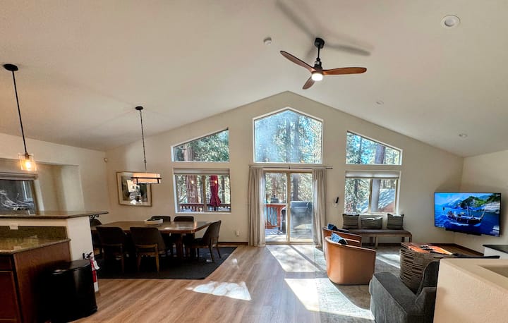 Spacious Ski Dream By The Lake - North Lake Tahoe, CA