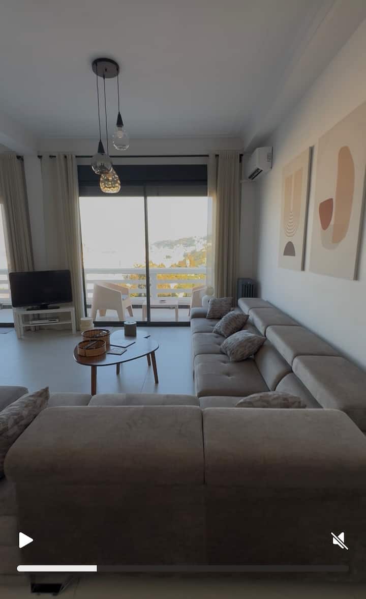 Appartement De 100m2 + Terrasse 20m2 Vue Mer - Alger