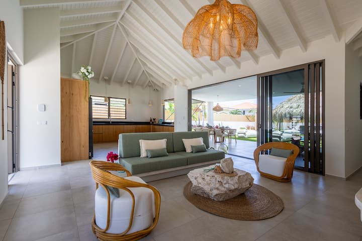 *Nieuw * Villa Chill, Privé Zwembad, Jan Thiel - Curaçao