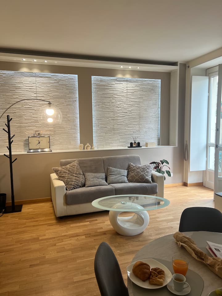 Casa Eleganza Torino – City Center Suite - Turin