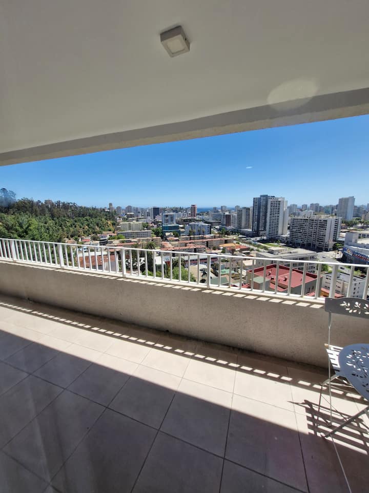 Piso 10 2 Adultos 2 Niños Con Estacionamiento - Valparaíso, Chile