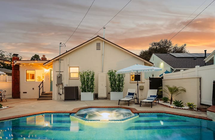 Cascade Cove| Heated Pool Spa | Billiards & Lounge - Long Beach, CA